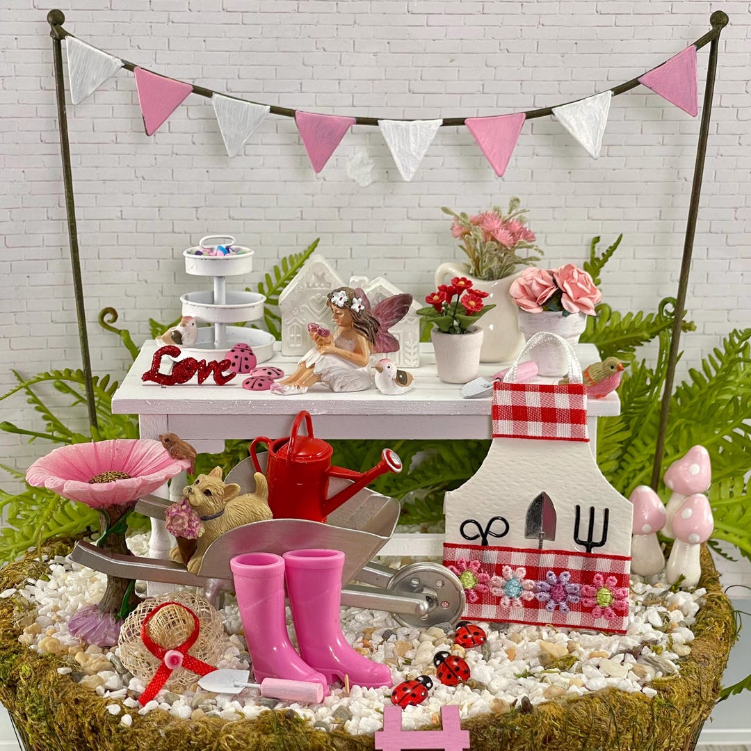 Valentine Fairy Garden Dollhouse Miniatures, Mini Gardening Supplies ...