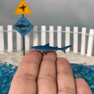 Miniature Blue Shark, Tiny Animals, Beach Garden Supplies, Terrarium ...