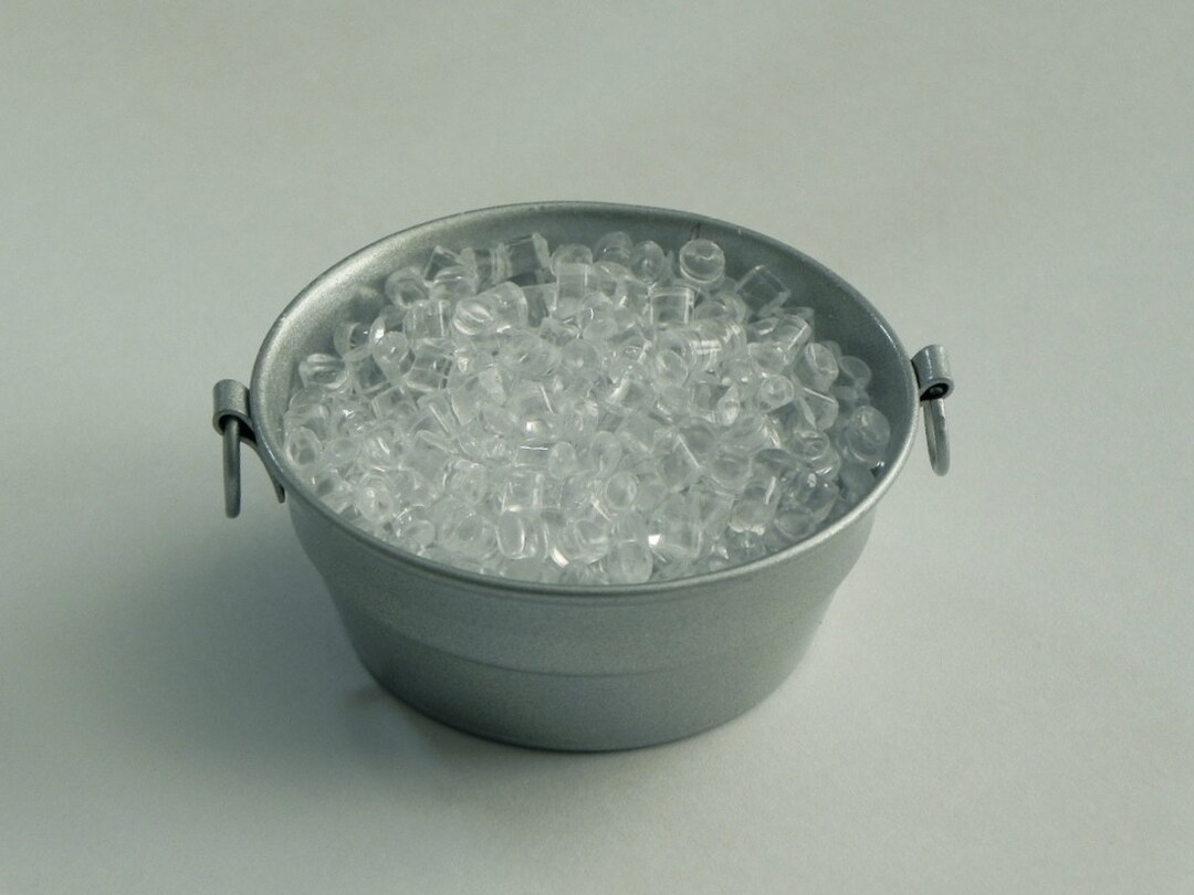 Miniature Tub With Ice Cubes Acrylic Miniatures for Fairy Garden Craft ...