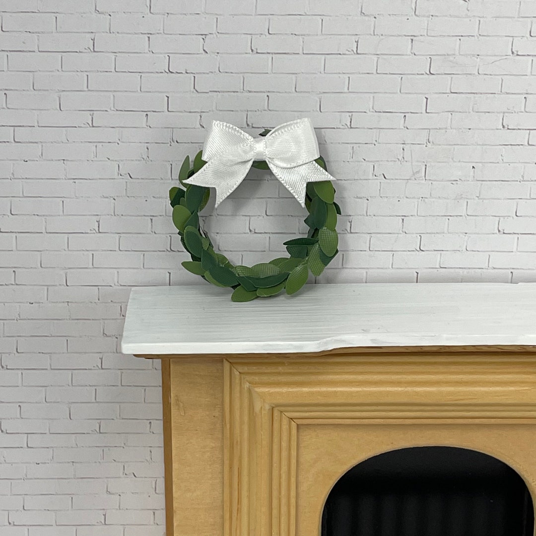 Miniature Christmas Wreath, Artificial Boxwood Wreath, Dollhouse Minis ...