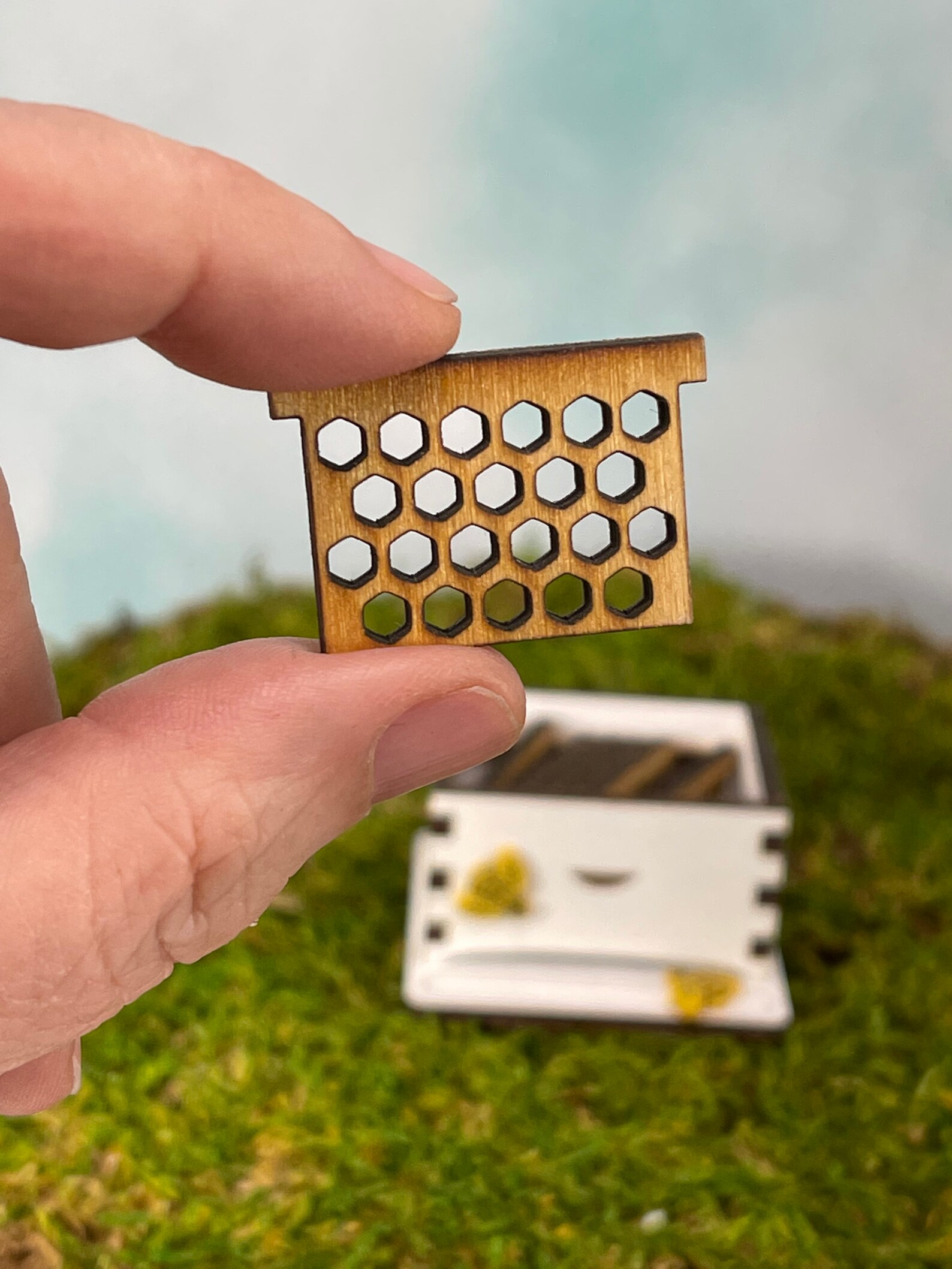 ONE Miniature Bee Hive Miniature Beehive Miniature Honey - Etsy