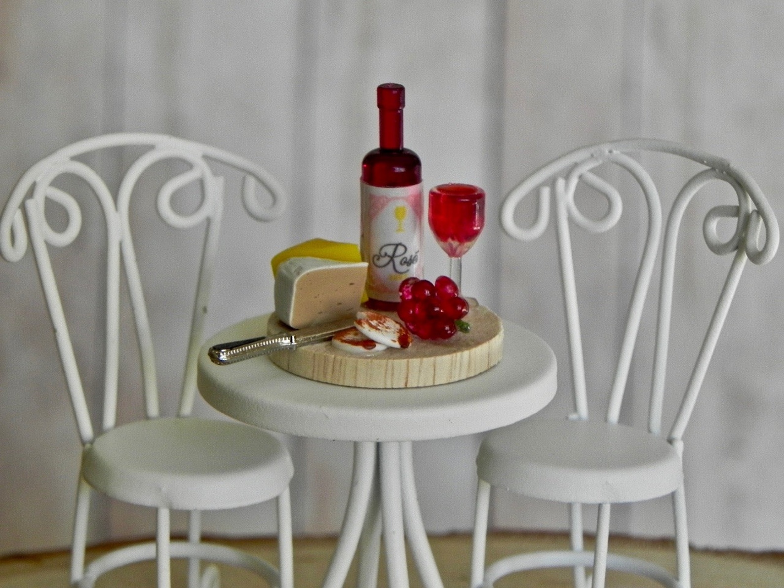 Fairy Garden Furniture Bistro Set Table and 2 Chairs, Miniature Wine ...