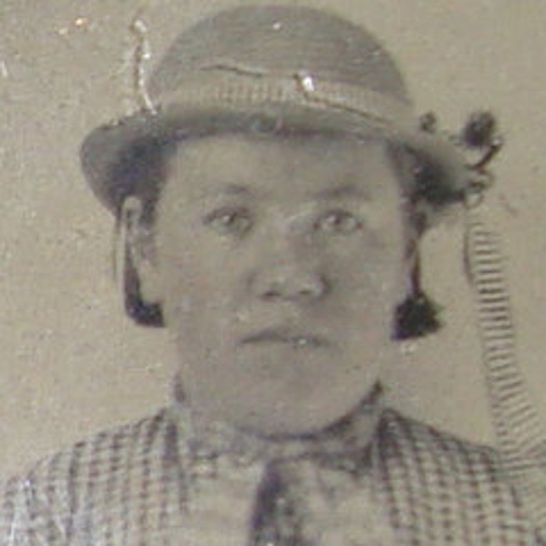 Antique Tin Type Photo of Woman in Case - Etsy