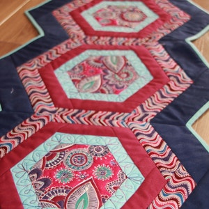 Hexagonal Table Runner Pattern PDF Instant Download - Etsy