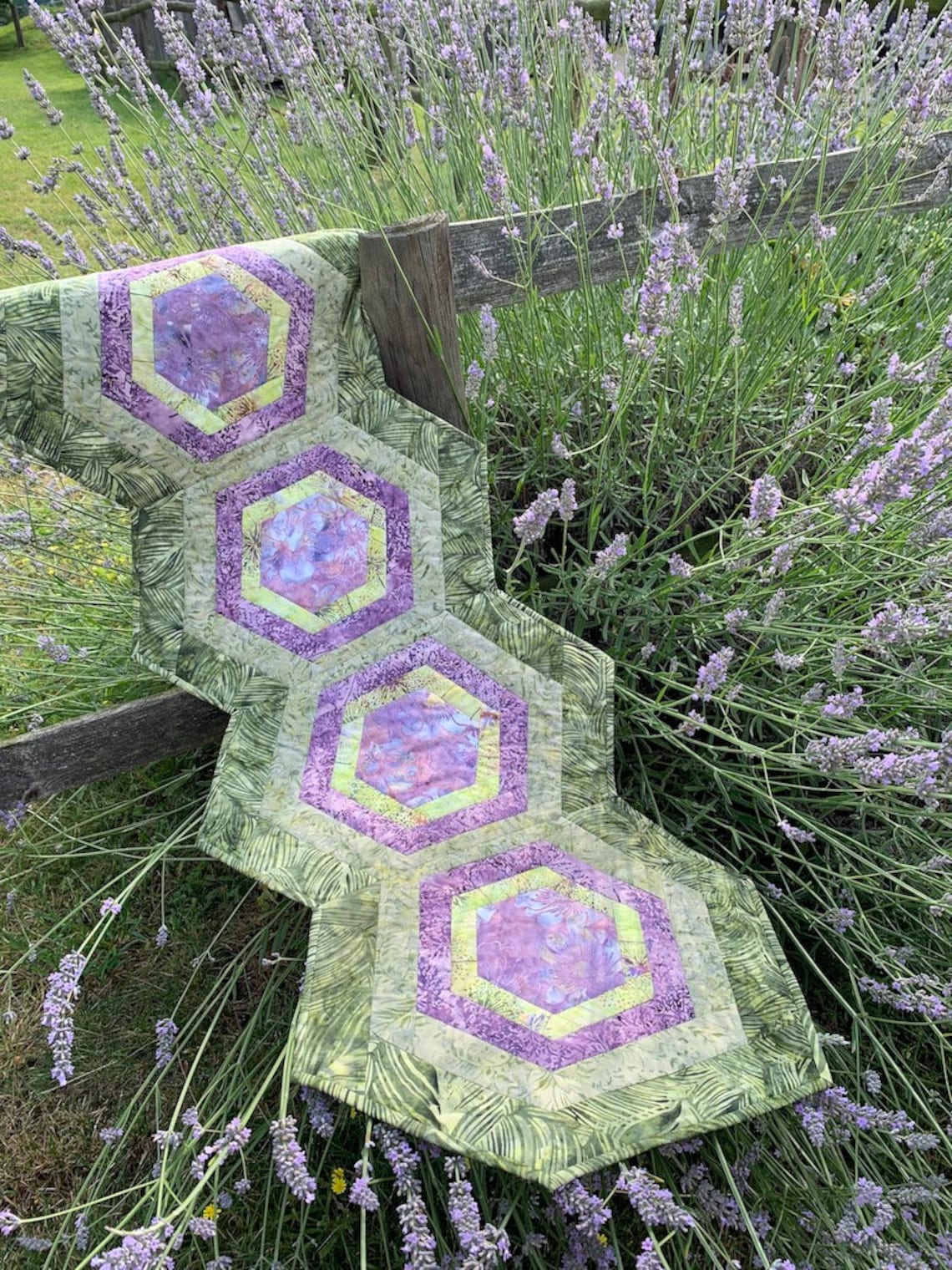 Hexagonal Table Runner Pattern PDF Instant Download - Etsy