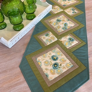 Francis Table Runner - PDF PATTERN -upgrade to Video Tutorial Available ...
