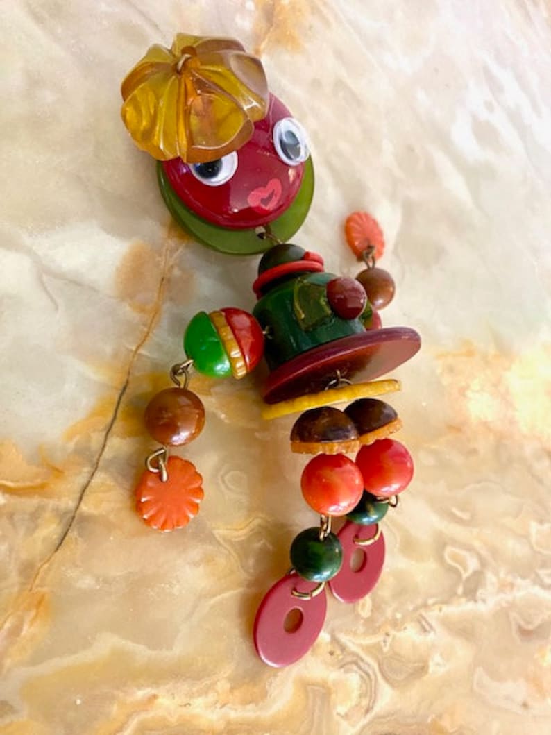 Little Girl Jan Carlin Figural Cribtoy Style Brooch Utilizing Vintage ...
