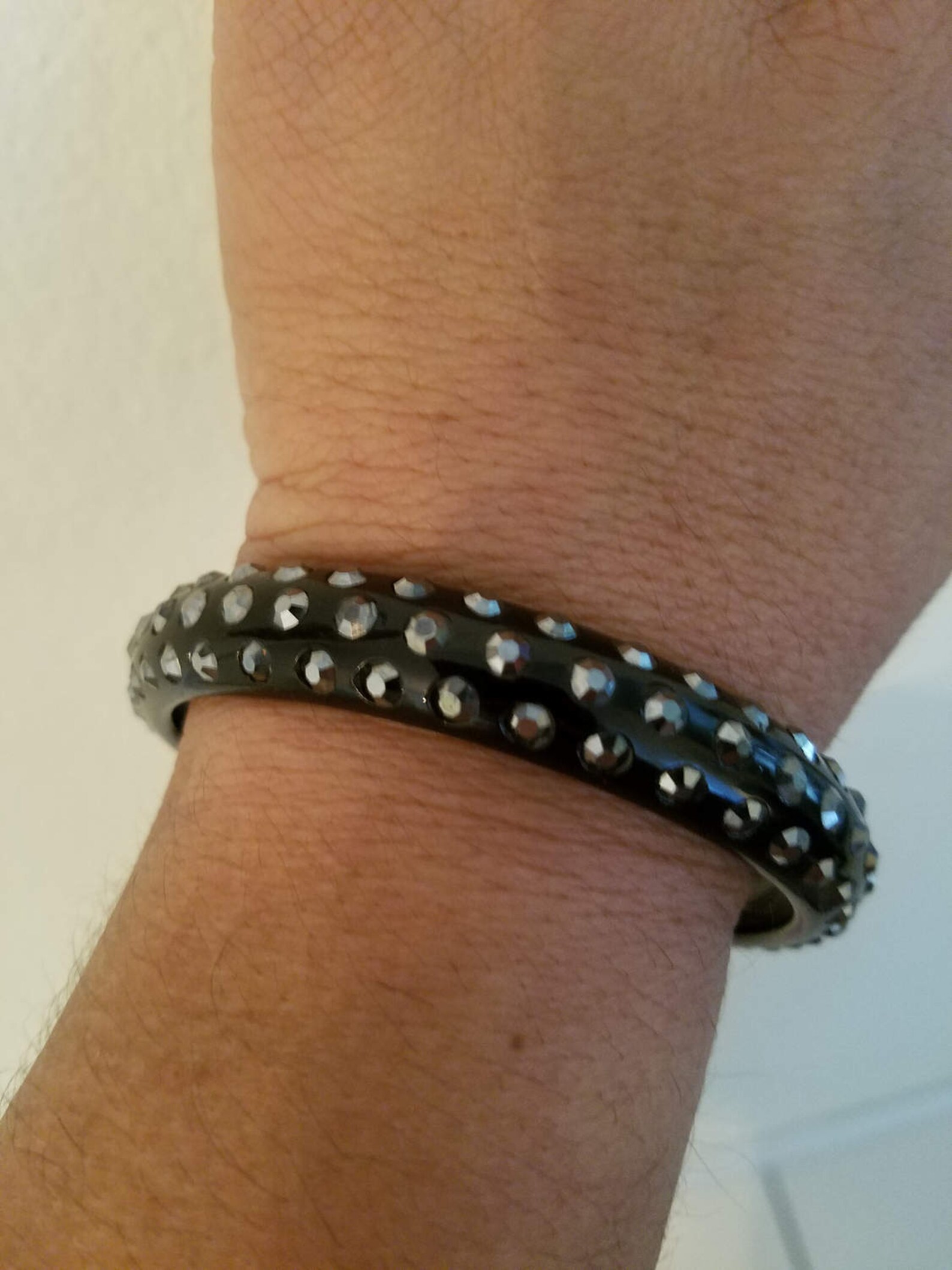 Beautiful Vintage 7 1/2 Inch Wrist Black Acrylic With Dark Silver ...