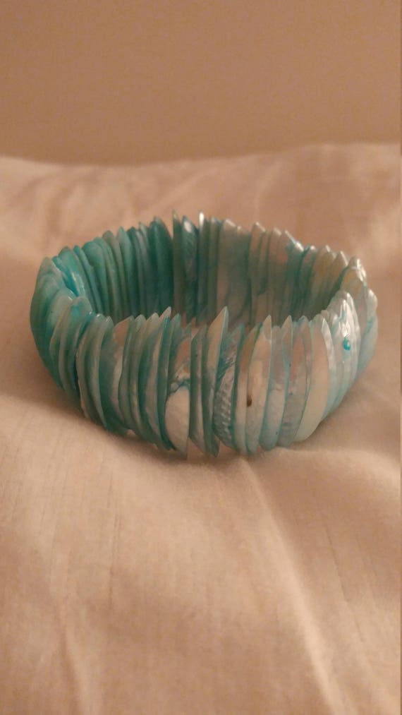 Beautiful Vintage Genuine Aqua Blue Shell and White Shell | Etsy