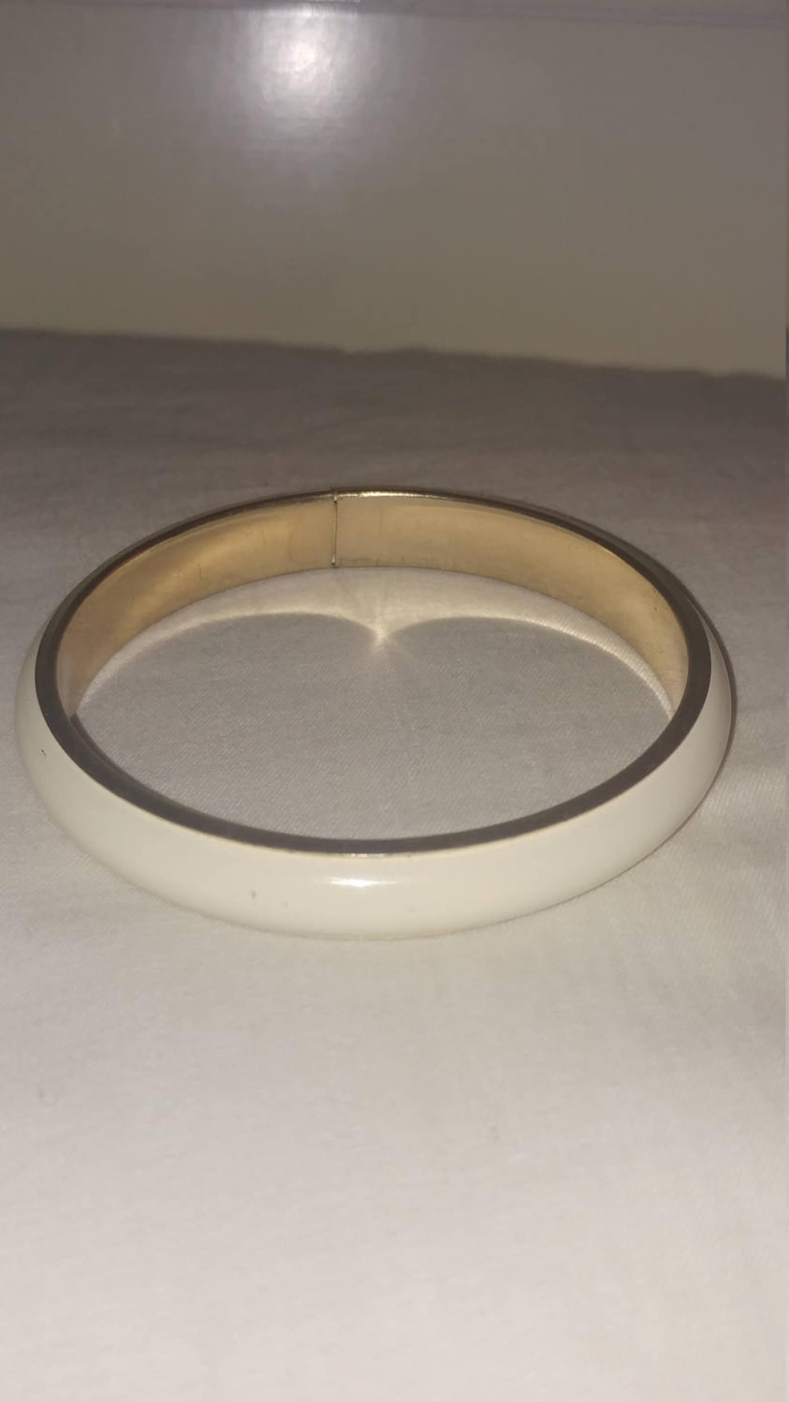Vintage White Painted Gold Metal Bangle Bracelet - Etsy