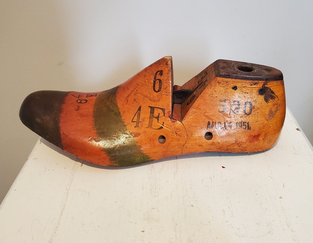 1950s Wooden Shoe Mold: Chestnut Orange, Green Stripe, Size 6 4 E - Etsy