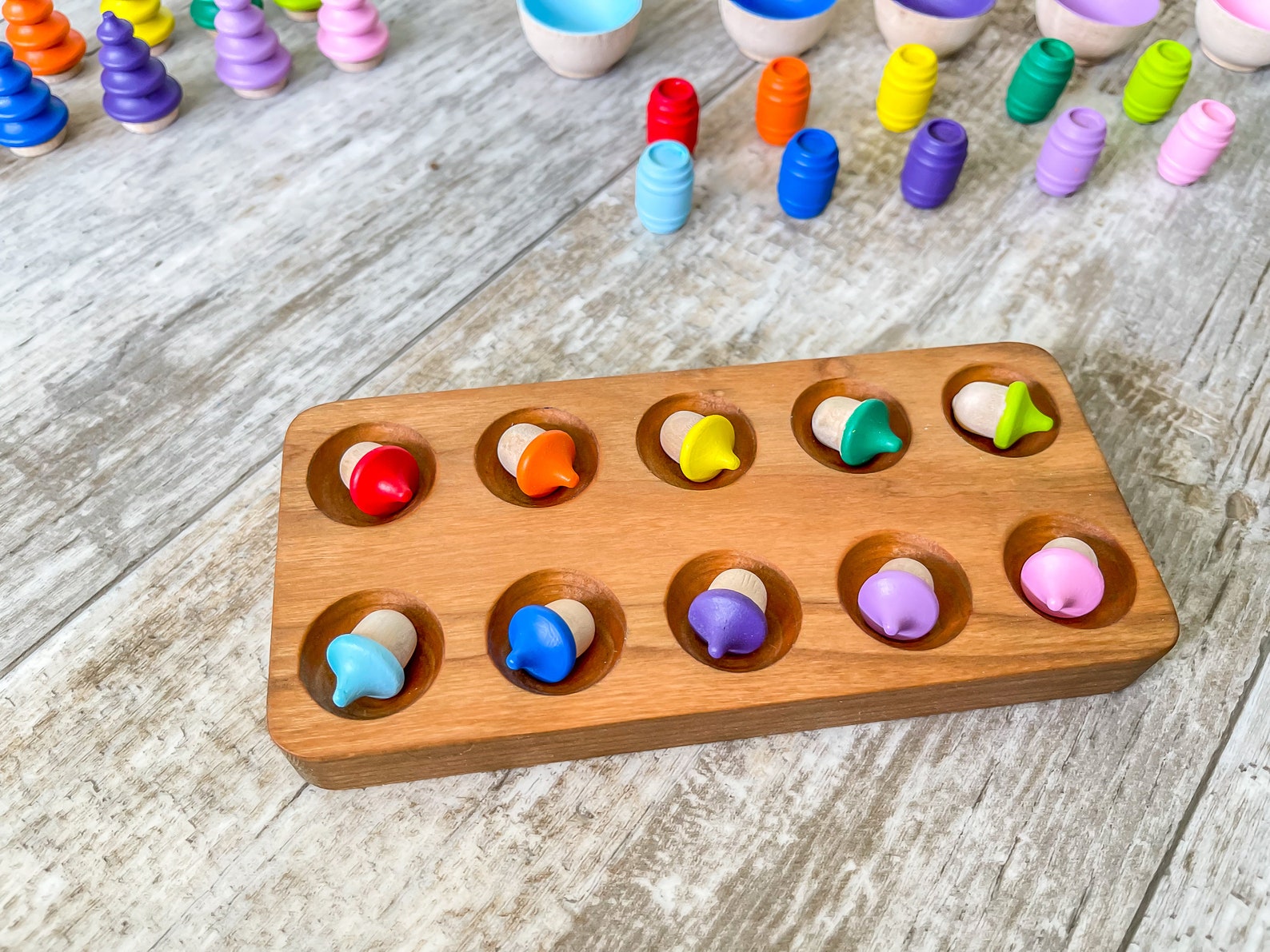 Set of 10 Rainbow Wooden Acorns, Wooden Acorns, Sensory Bin Acorns ...