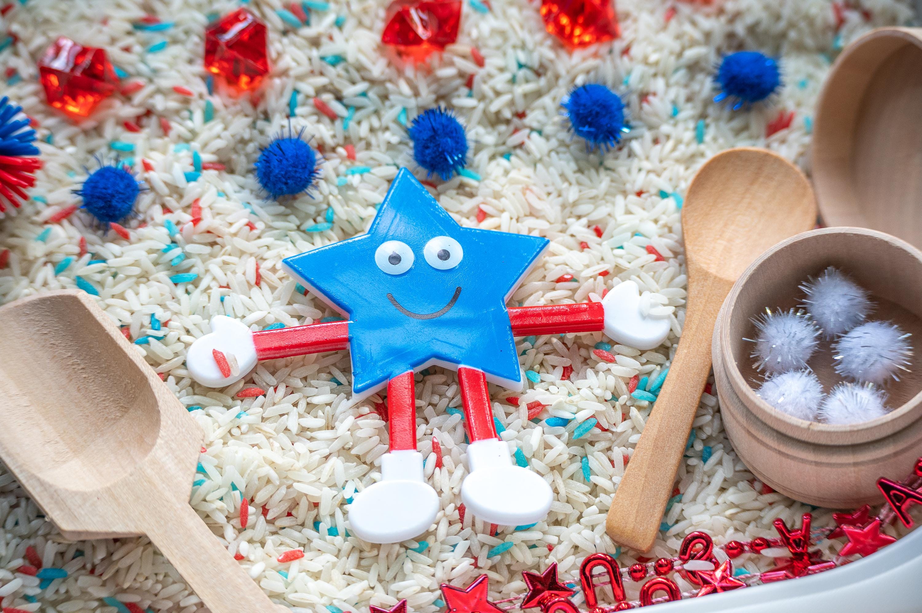 Patriotic Sensory Bin, Patriotic Sensory, 4th of July Sensory ...