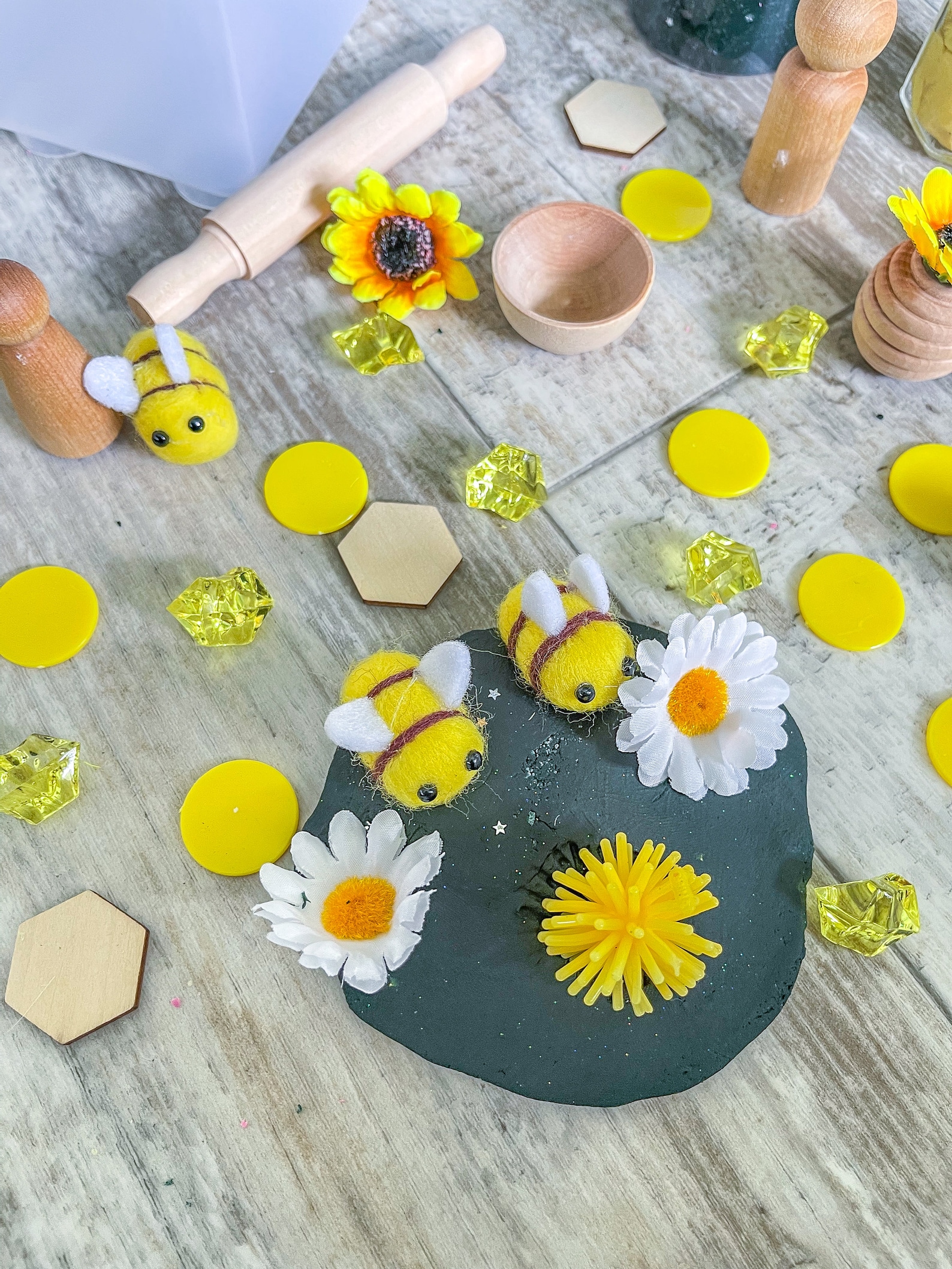 Bee Playdough Kit Medium Kids Playdough Kit - Etsy