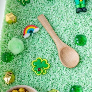 Leprechaun Sensory Bin, St. Patrick's Day Sensory Bin, St. Patrick's ...