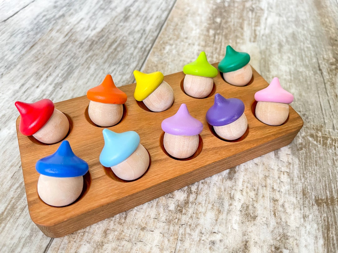 Set of 10 Rainbow Wooden Acorns, Wooden Acorns, Sensory Bin Acorns ...