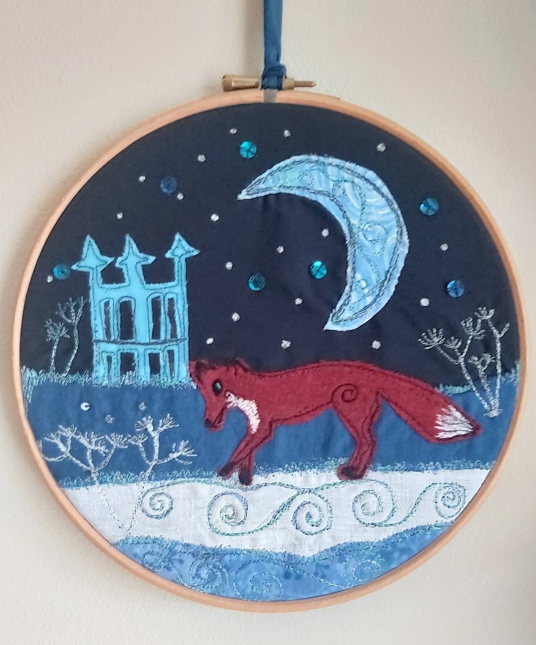 Urban Fox, Hoop Art, Textile Art, Applique, Machine Embroidered, Frosty ...