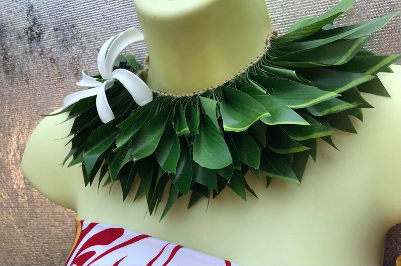 Silk Green Leaf Neckpiece With or Without Tiare Flower. Perfect Piece ...