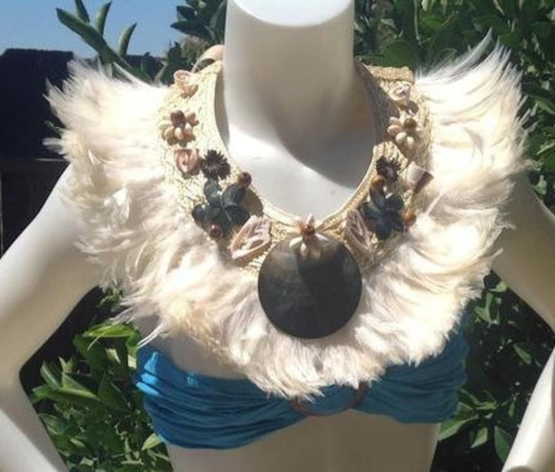 Feather Necklace. Tahitian & Cook Islands Neck Piece. Weaved Lauhala ...