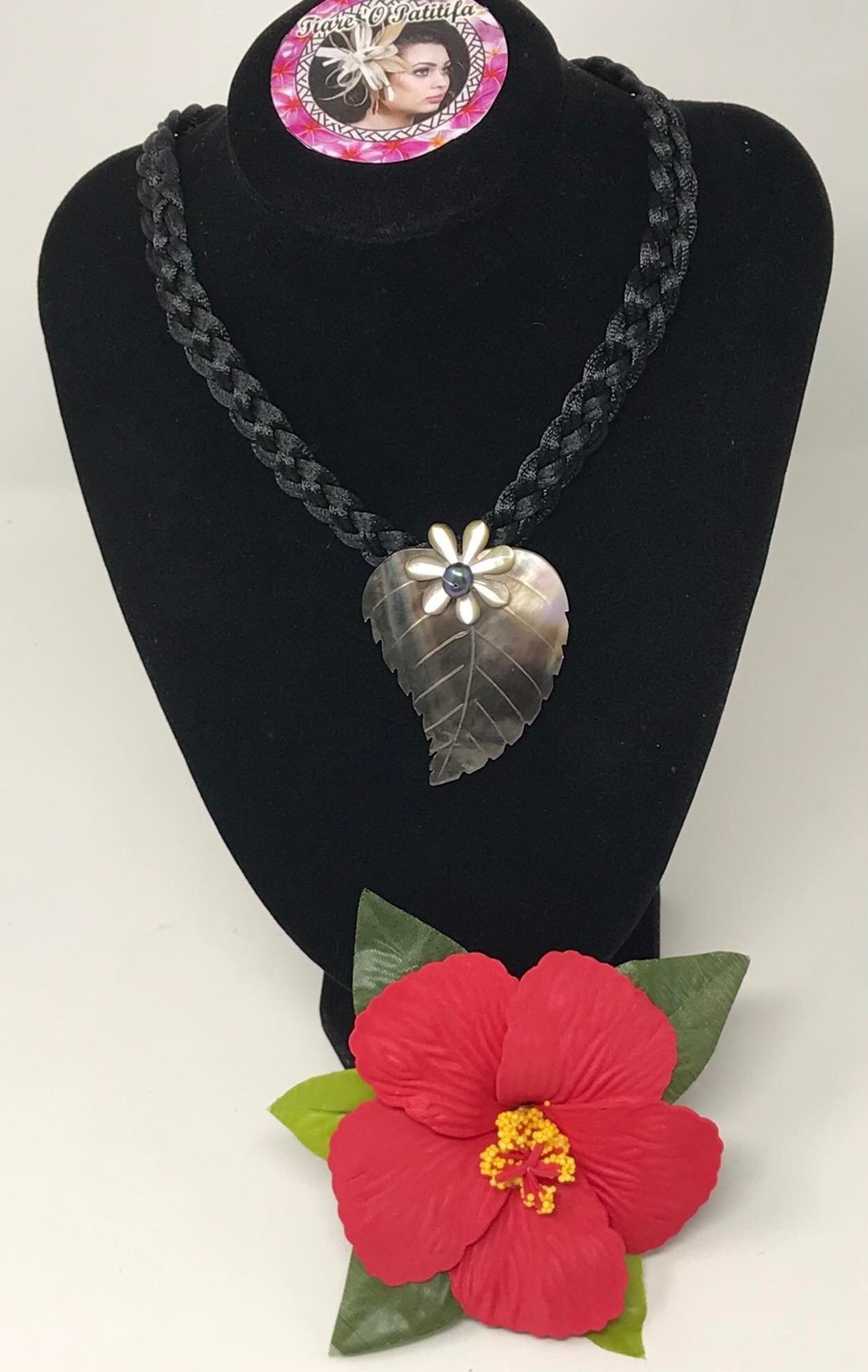 Beautiful Carved Mother of Pearl Shell Necklace. Polynesian Style ...