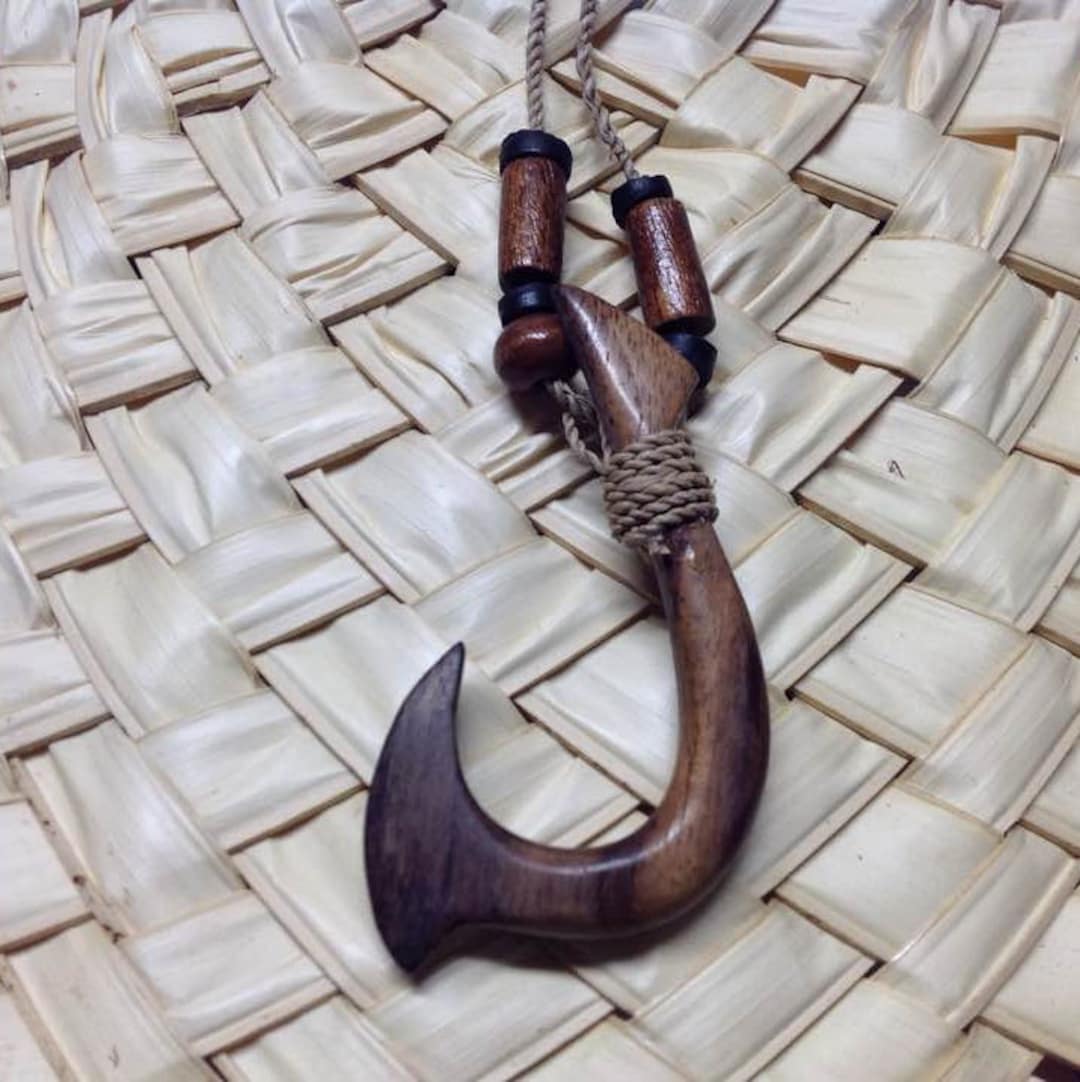 Hei Matau. Maori Wooden Fishing Hook. Perfect for Young Boys & Adult ...