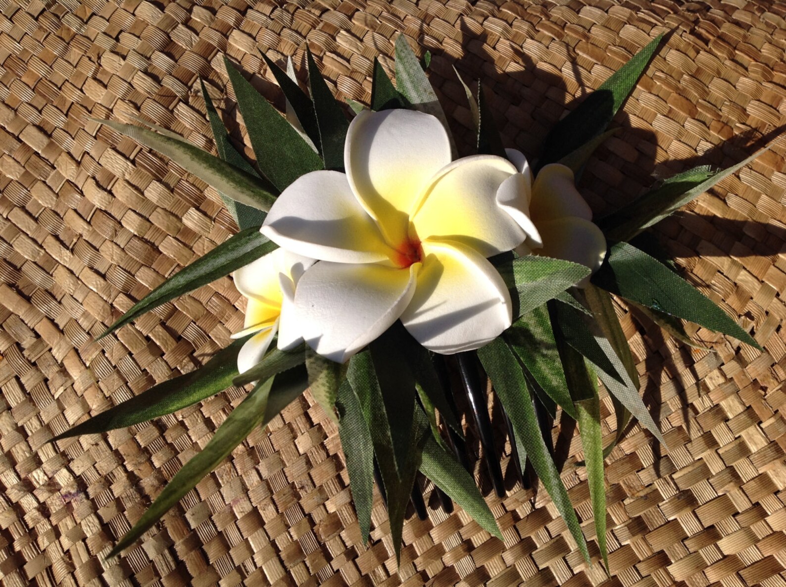 Hawaiian Pua Melia/plumeria Flower. Foam Flowers With Ti Leaves on Clip ...