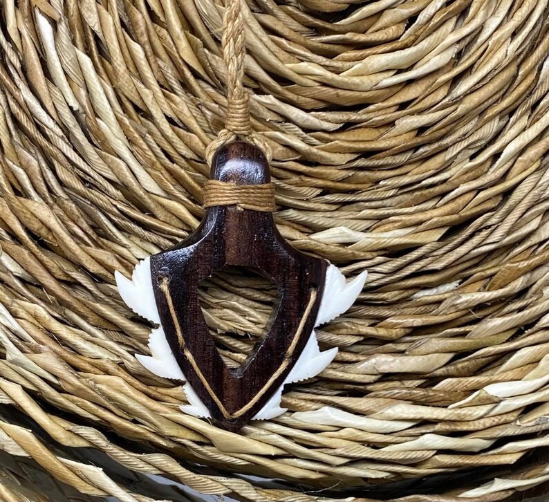 Traditional Hawaiian War Weapon Pendant Necklace. Handmade Pendant ...
