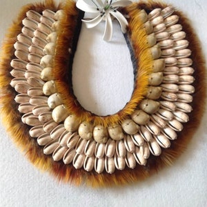 Tahitian & Cook Islands, Rarotongan Shell Neck Piece or Necklace ...