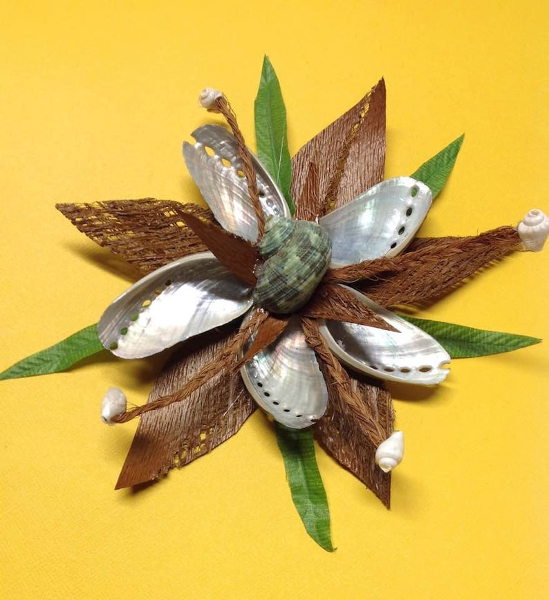 Moana Shell Hair Clip. Perfect for Wedding Gifts - Etsy