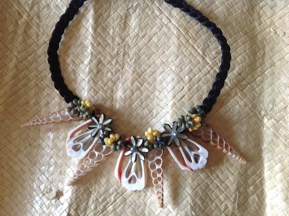 Sea shells necklace. perfect for girls of all ages. | Etsy