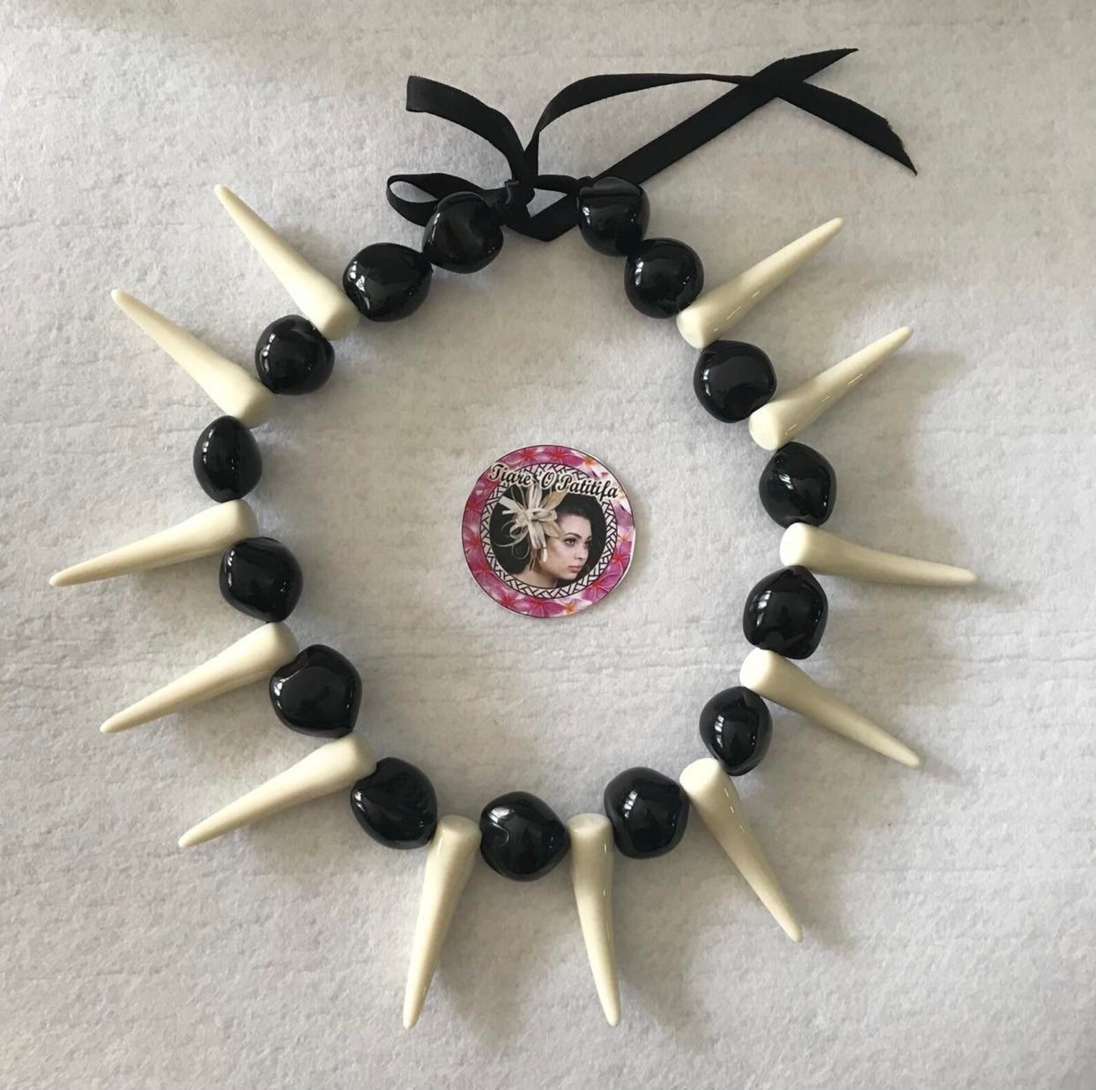 Ula Nifo - Samoan Tooth Necklace. Ula Nifo is Worn for Samoan Festive ...