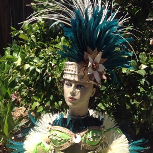 Cook Islands & Tahitian Set. Set Includes 1 Half Length Pareu. One ...