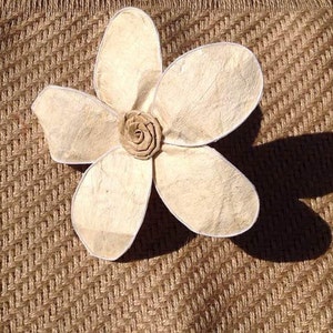 Authentic Plain Tapa Cloth Flower or Sei. Handmade Polynesian Authentic ...