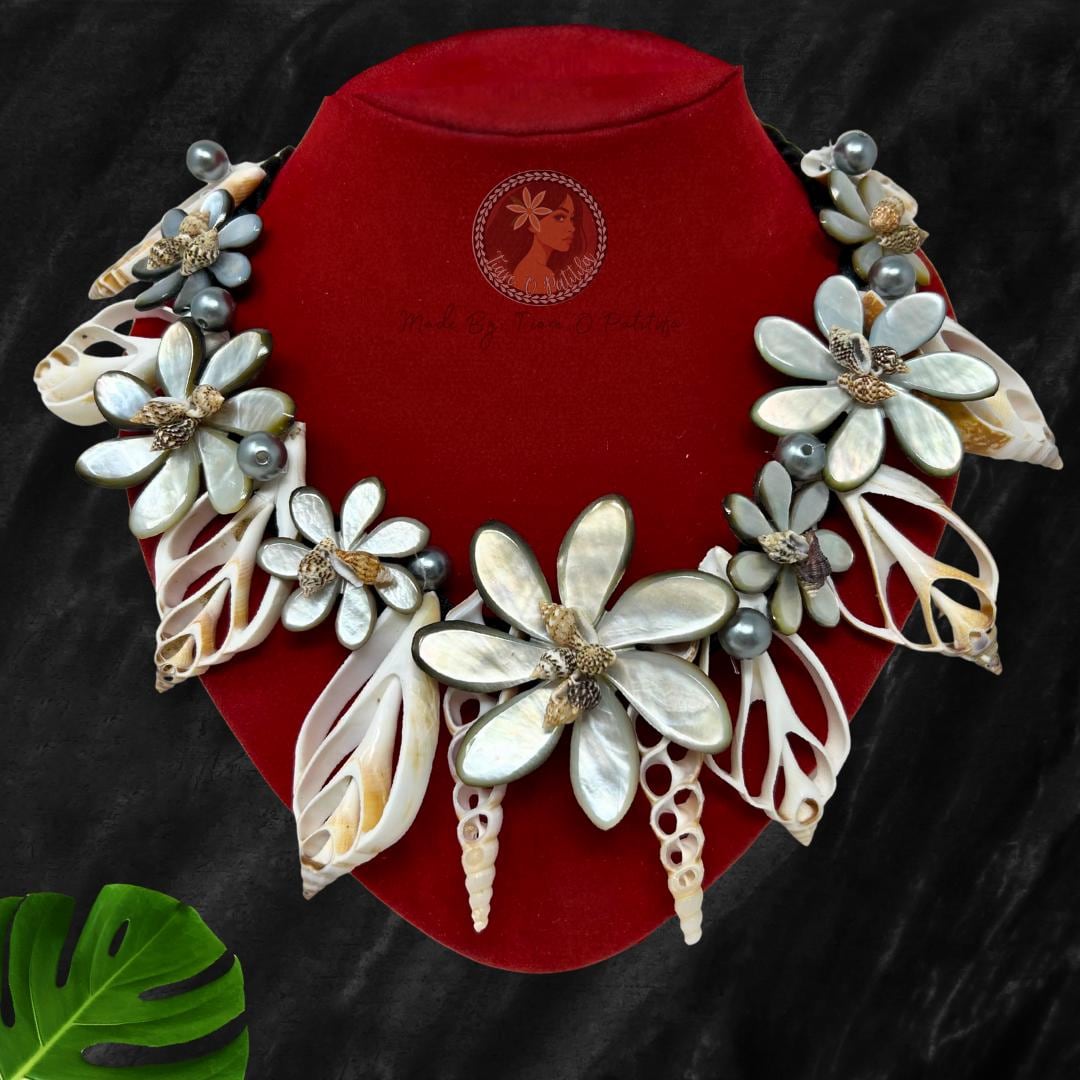 Tiare Manea Necklace • Mother of Pearl Tiare Flowers • Polynesian Shell ...