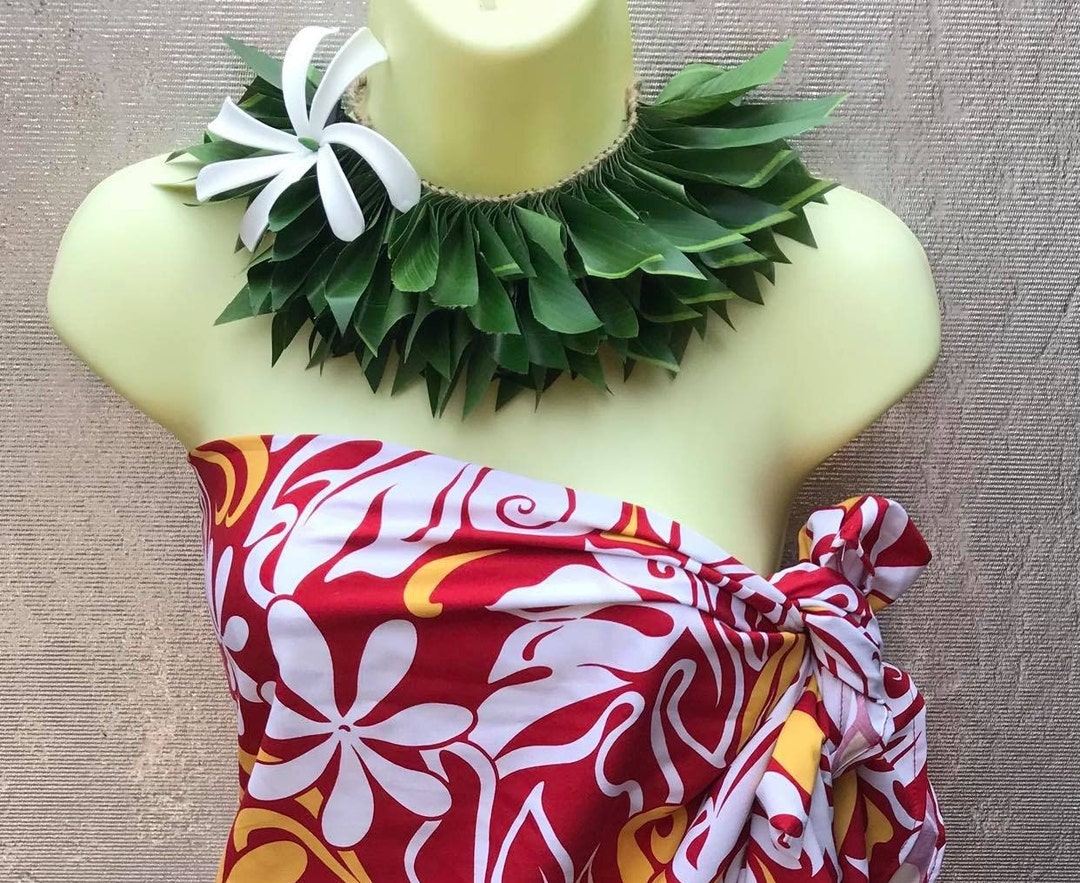 Silk Green Leaf Neckpiece With or Without Tiare Flower. Perfect Piece ...