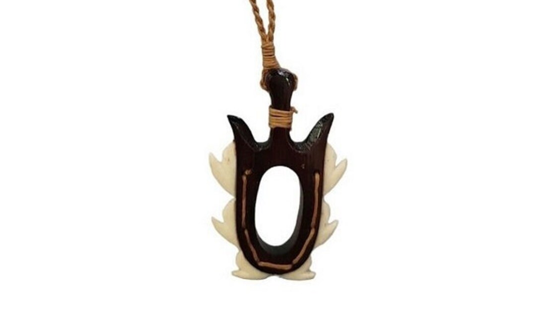 Traditional Hawaiian War Weapon Pendant Necklace. Hawaiian Turtle Shape ...