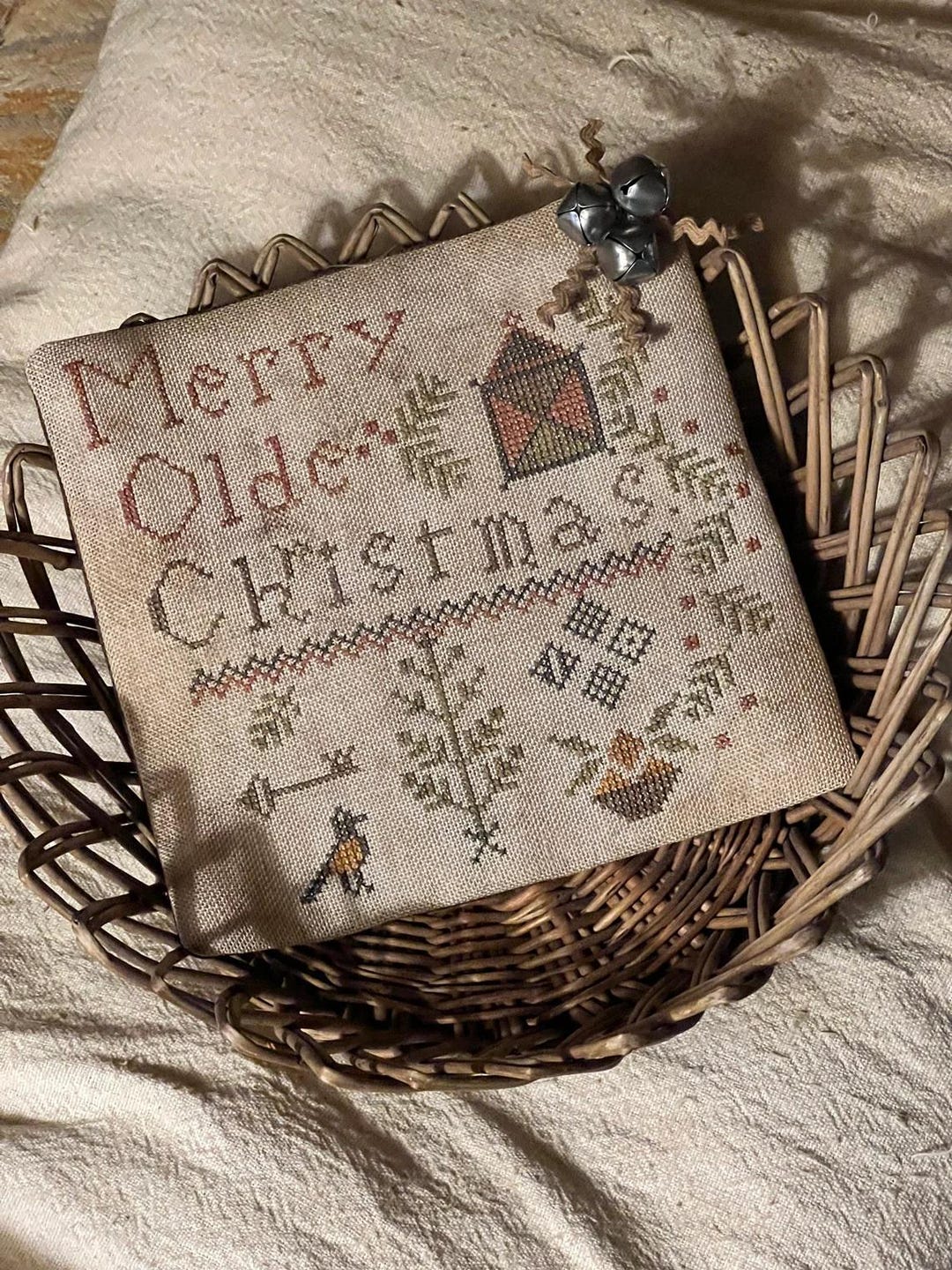 Primitive Cross Stitch Pattern Merry Olde Christmas by Lori Brechlin - Etsy