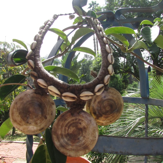 Vintage Tribal Shell Necklace Papua New Guinea Oceania - Gem