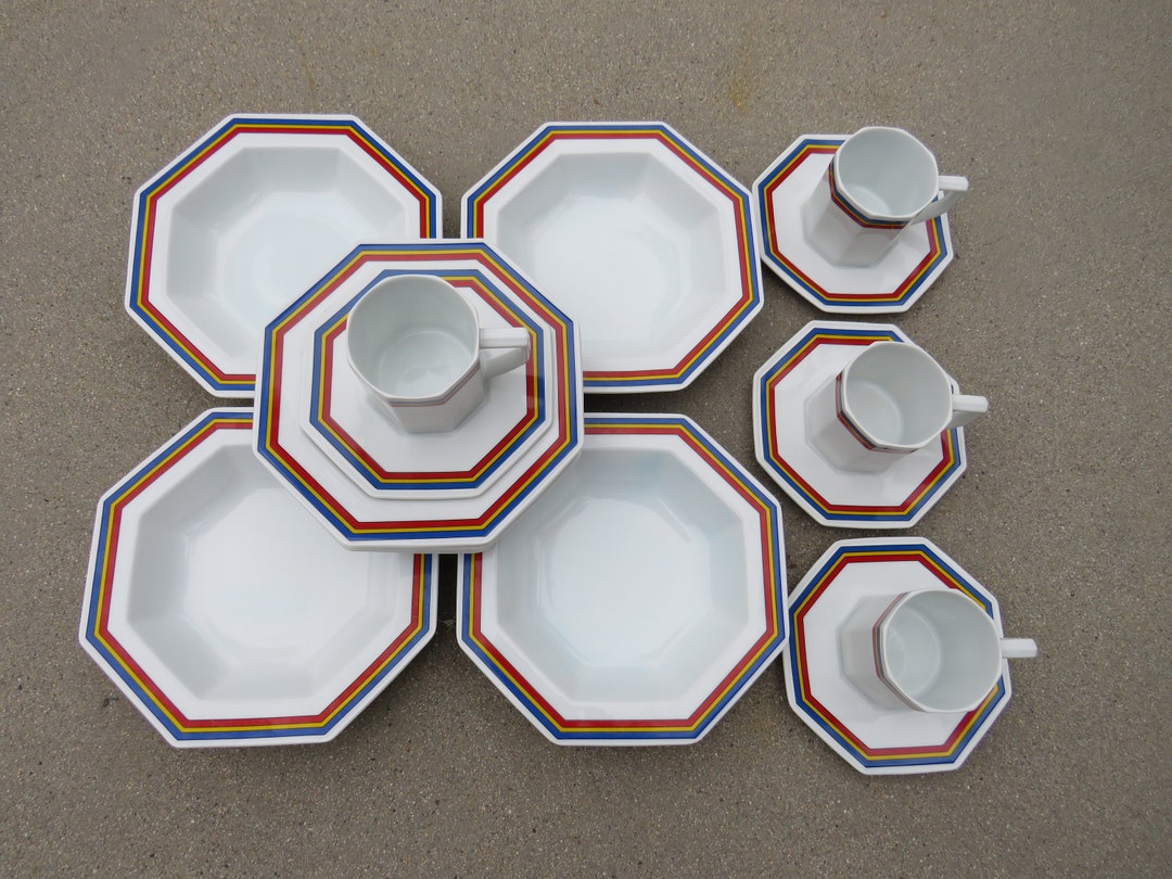 Daniel Hechter Paris French Stripes Red Fine China Japan 4 Soup Bowls 4 ...