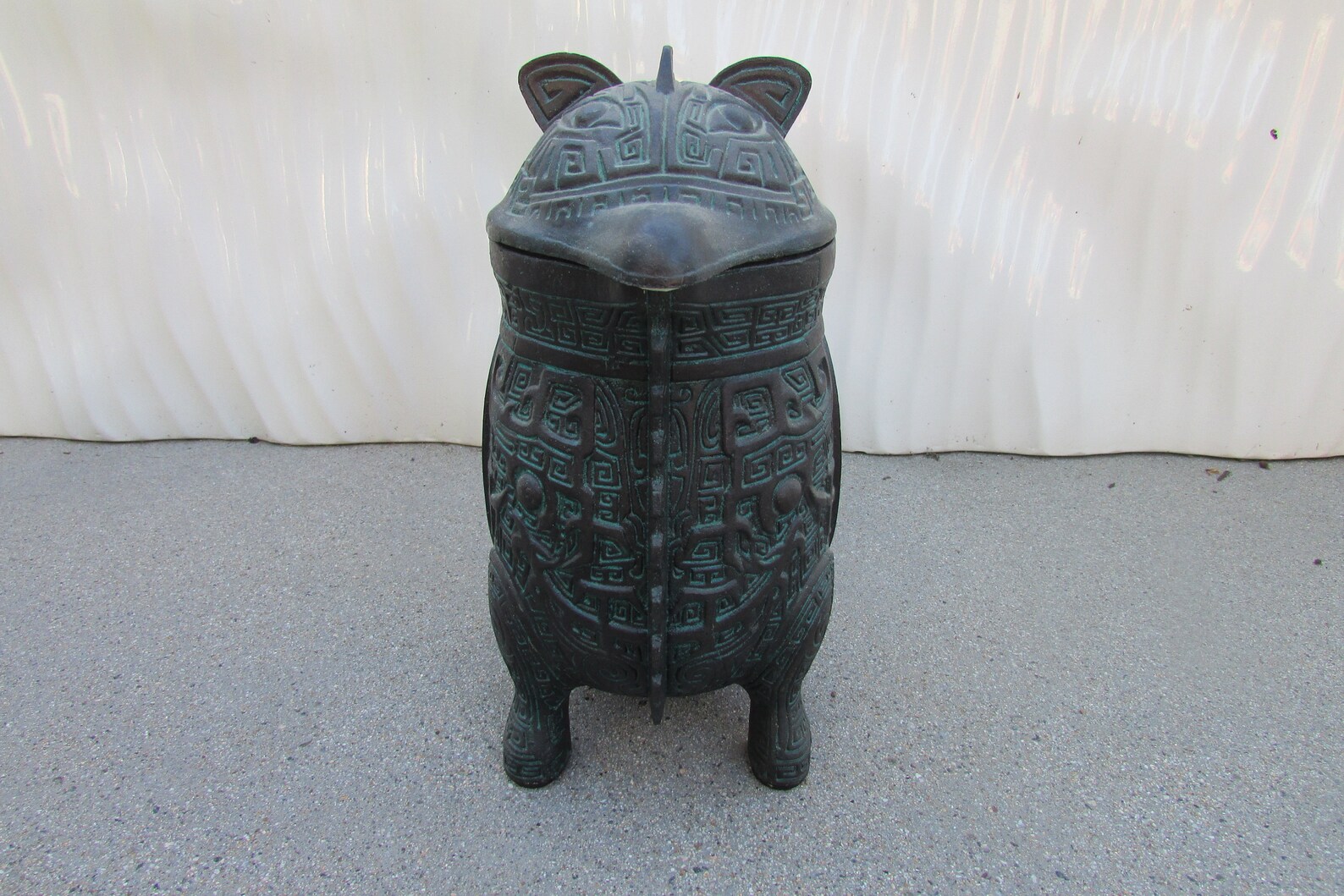 Getz Bros Owl Pitcher Emperors & Nobles Repro of the Shiang Dynasty ...