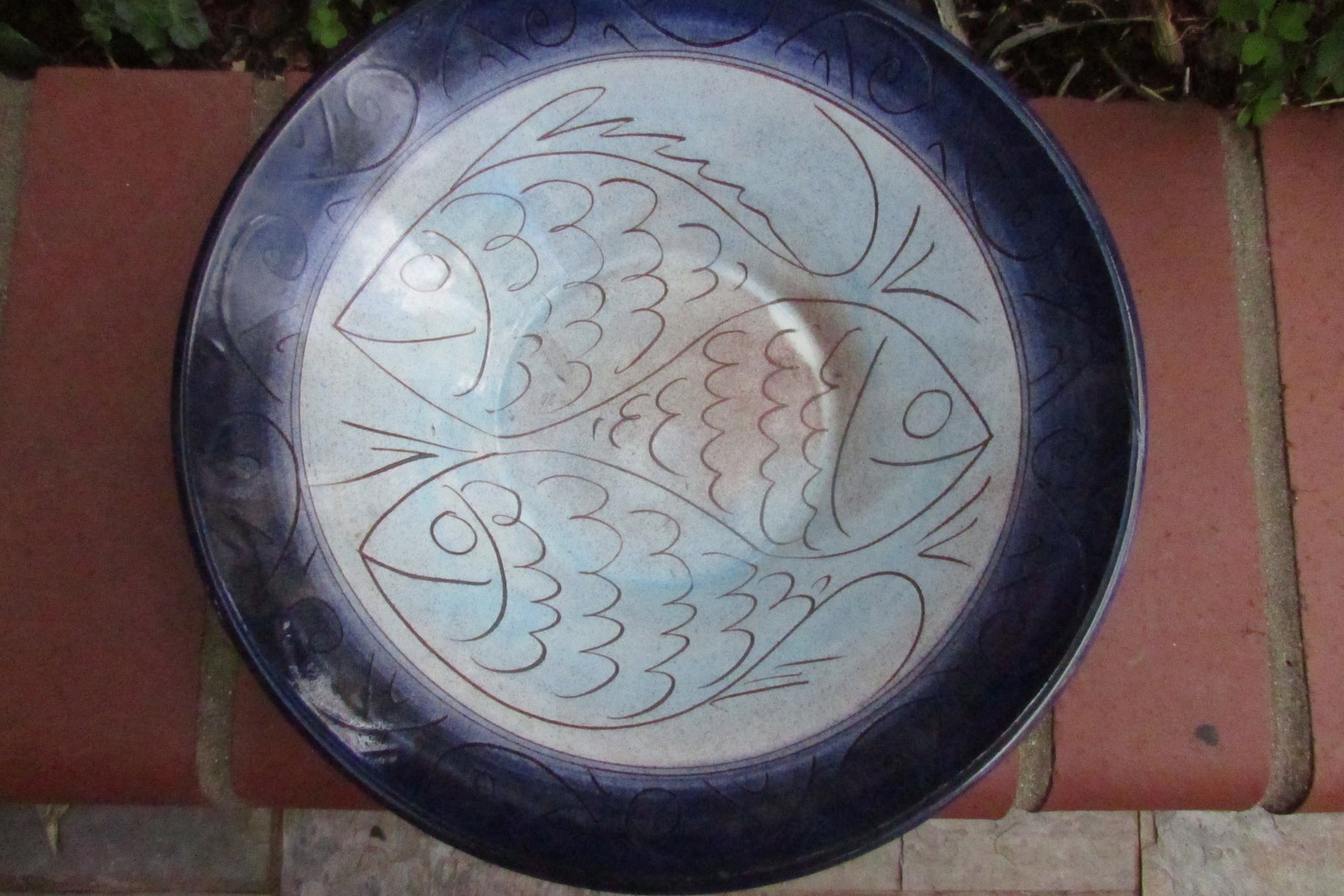 Studio Pottery Ceramic Fish Bowl 3 Fish Blue Glaze Fruit Bowl ...
