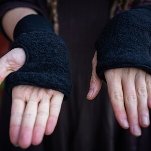 Fully Lined Fingerless Winter Gloves. Double Layer With Wool Felt and ...