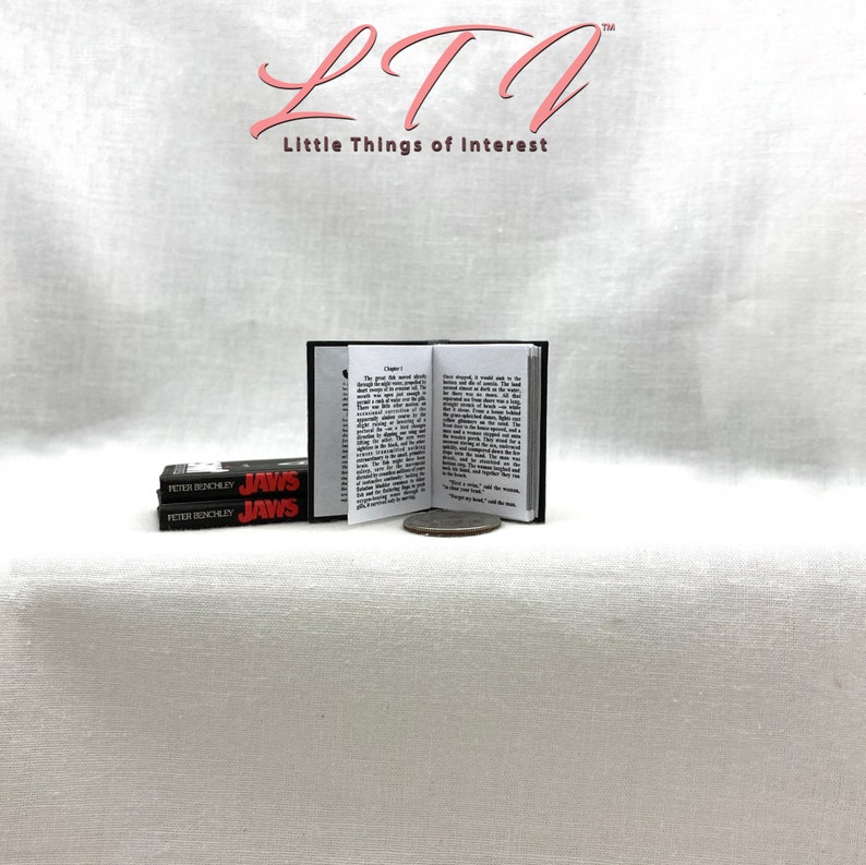 1:6 Scale JAWS Readable Miniature Playscale Book Blythe Barbie - Etsy