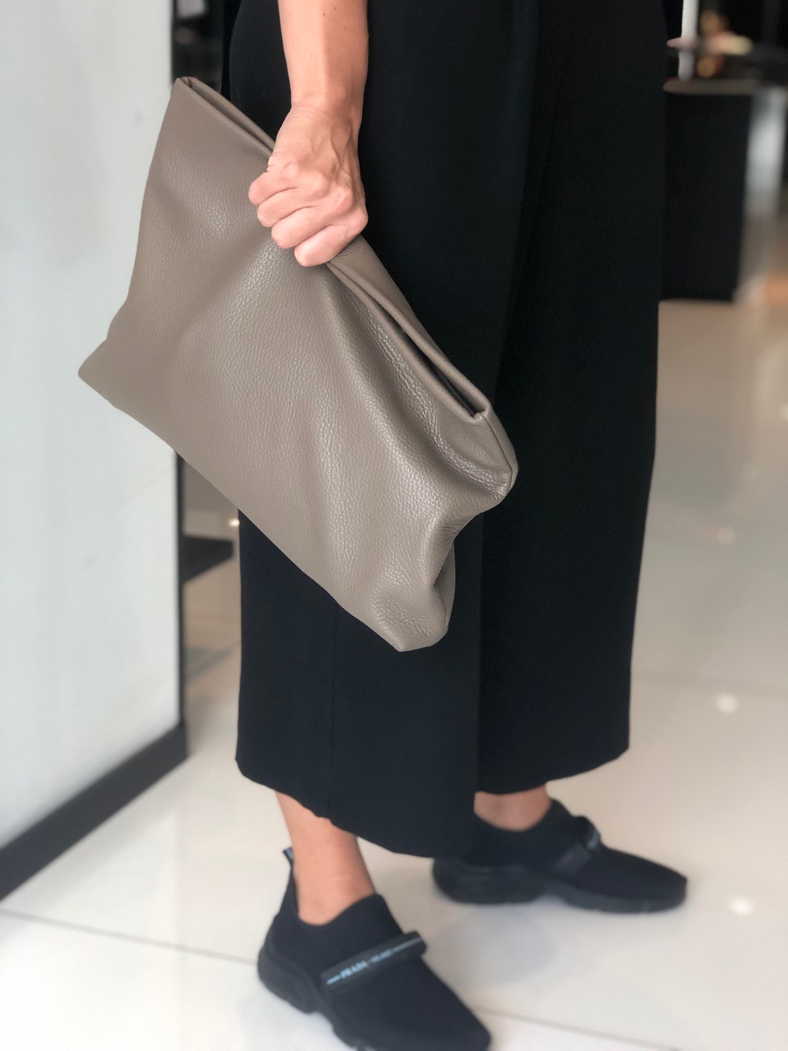 Large Leather Clutch. Versatile Leather Bag. Large Leather - Etsy