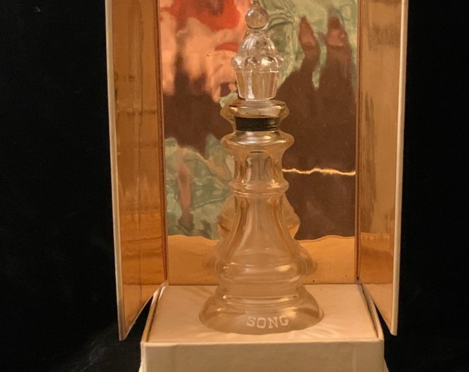 Vintage Mary Chess Queen Chess Piece Perfume Presentation - Etsy