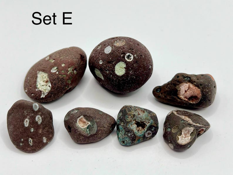 Lake Superior Galaxy Stones- Amygdaloidal Basalt and Rhyolite From ...