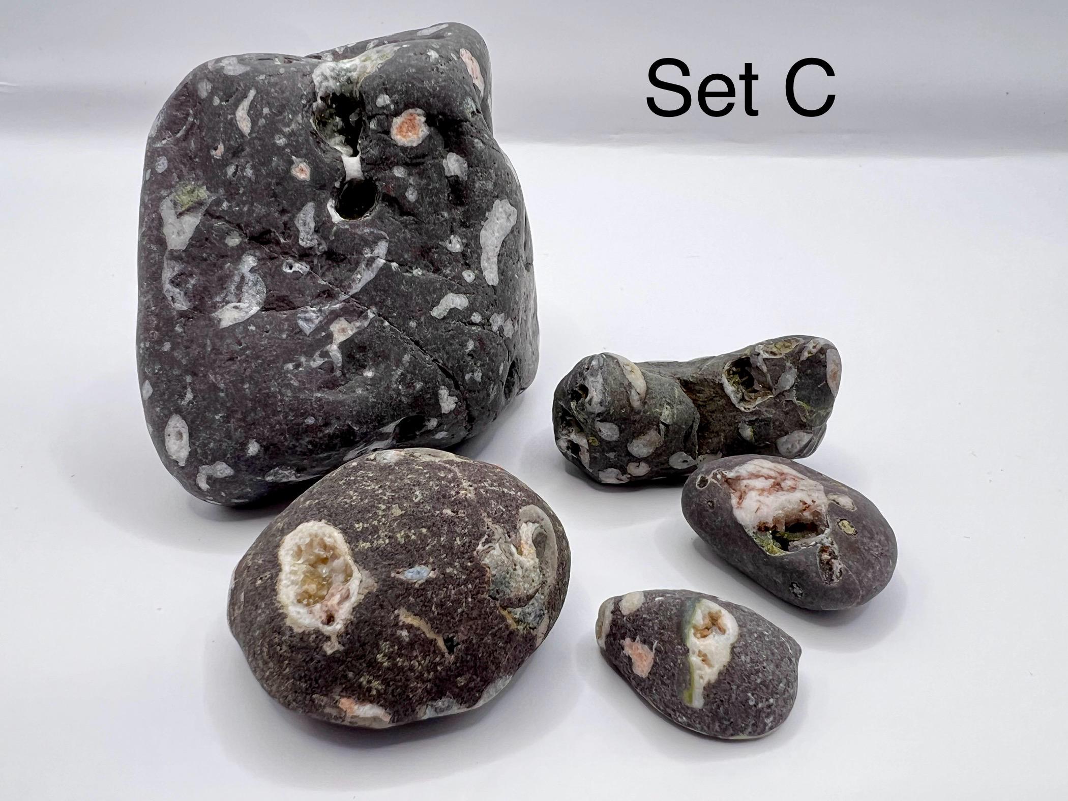 Lake Superior Galaxy Stones- Amygdaloidal Basalt and Rhyolite From ...