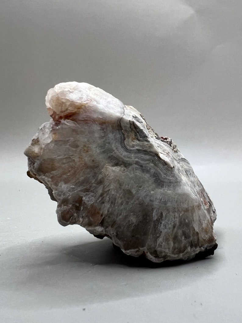 Natural UV Reactive Quartz With Lace Agate and Botryoidal Iron Ore ...