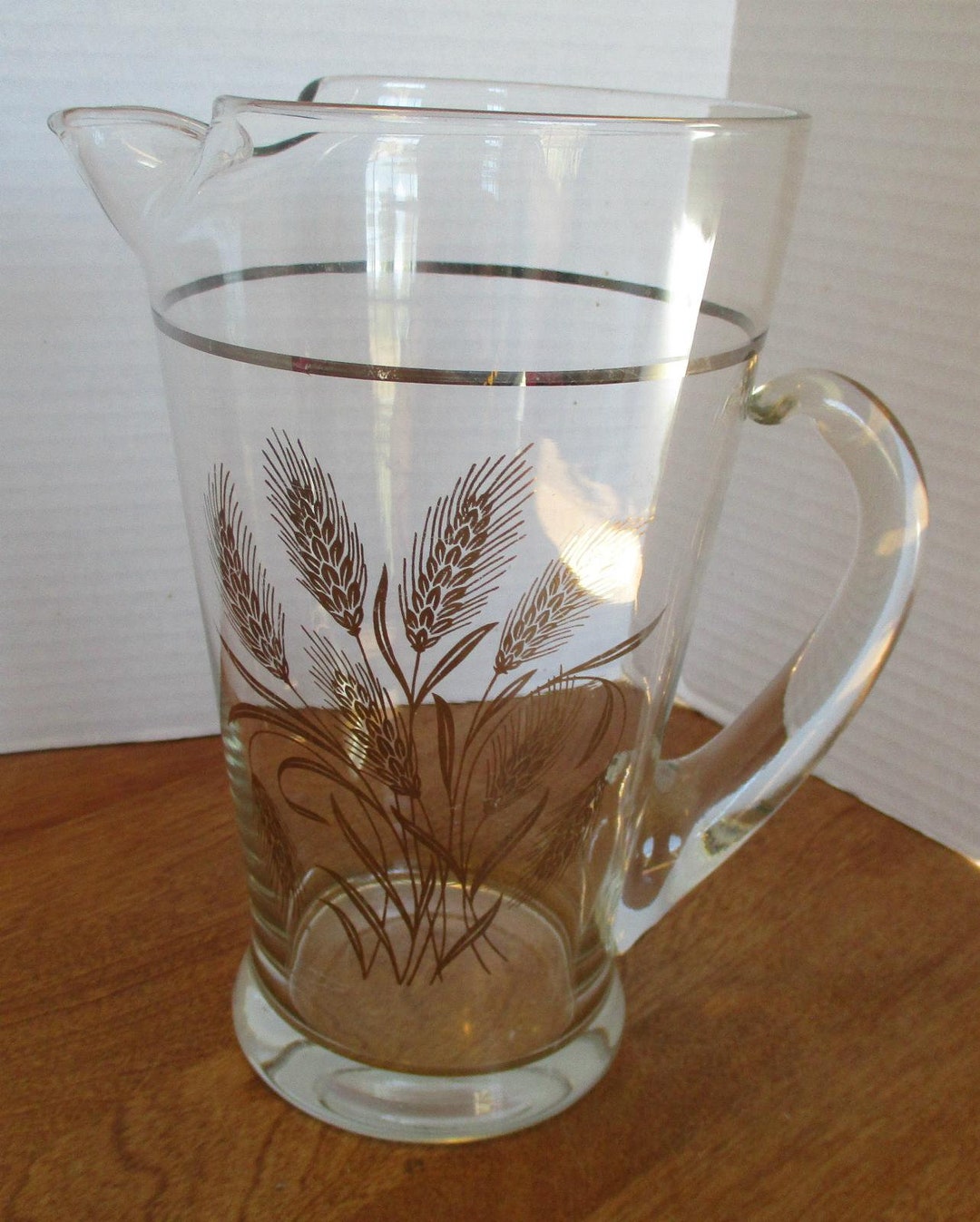 Vintage 1950's Pinched Spout Glass Pitcher With Wheat Pattern Gold ...