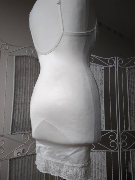 Vintage Luxury White Fitted Bodysuit Girdle Body Shap… - Gem